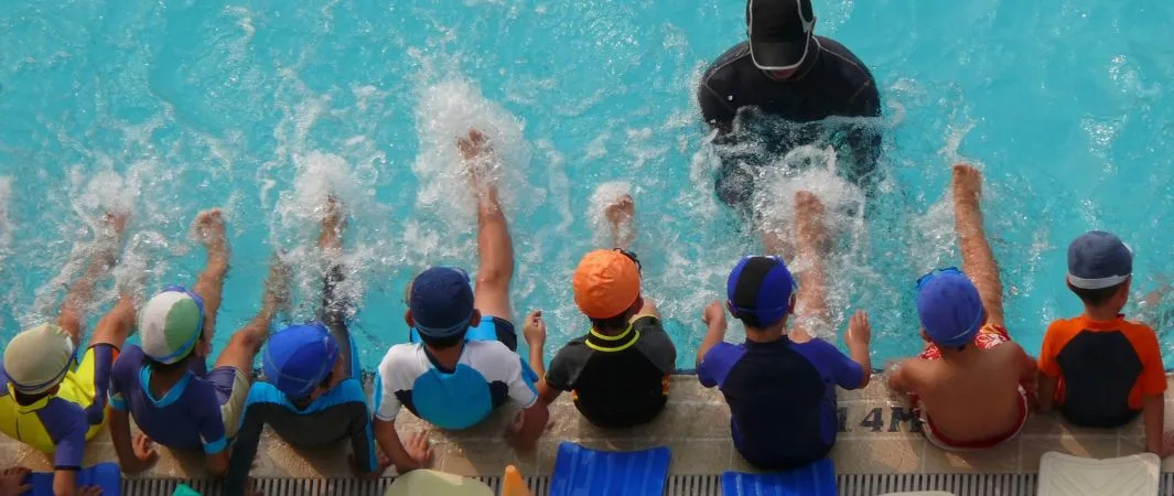 Kurzy Plavání Praha 7: Pro děti i dospělé - ROYAL SWIM Club Praha