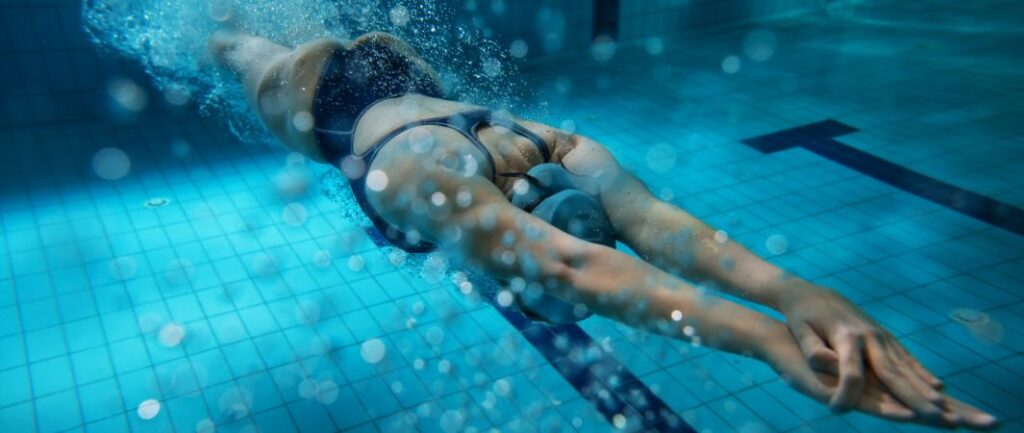 Jak plavat pod vodou? Máme pro Vás 4 tipy - ROYAL SWIM Club Praha
